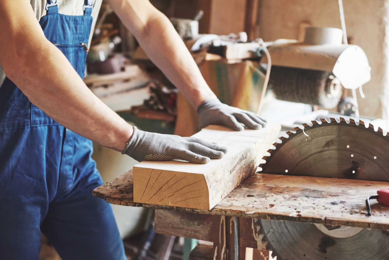 Carpenter Job Description: What Do They Do & How to Become One