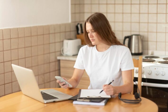 Net 15 Payment Terms Explained: Meaning & Examples – Invoice Fly