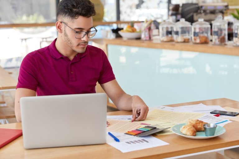 Gross Receipts: Definition, Examples, and How to Calculate – Invoice Fly